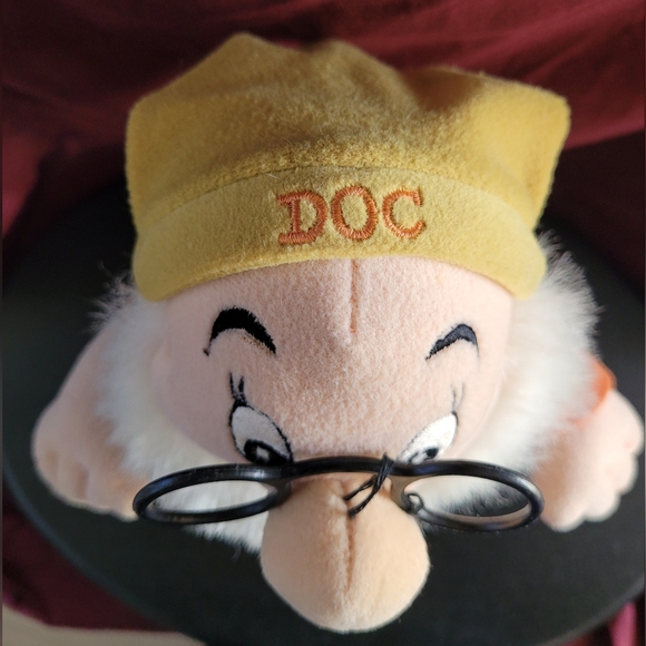 Disney | Toys | Disney Store Doc Plush Snow White And The Seven Dwarfs ...